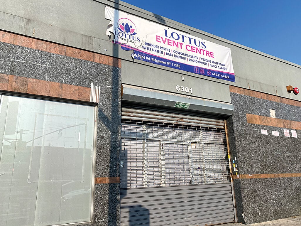 Ridgewood event space still vexes neighbors | | qchron.com