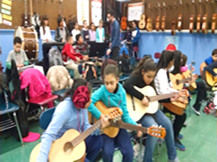 PS 63 students — AmpUp NYC / Little Kids Rock | | qchron.com