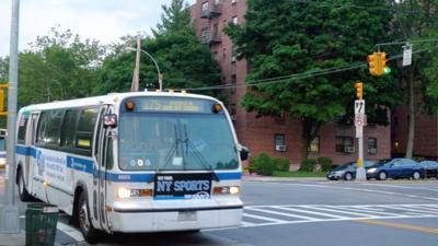 Oakland Gardens wants Q75 back | | qchron.com
