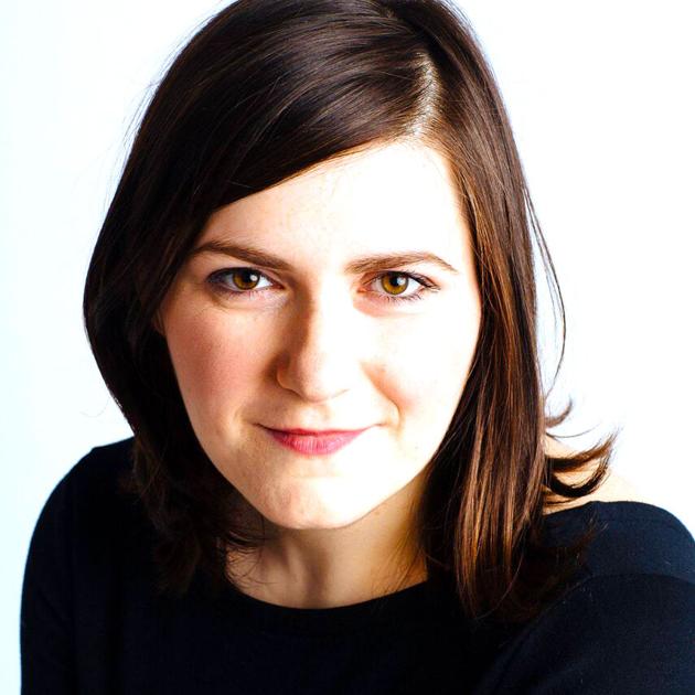 Gingerbread Players don’t tread gingerly with ‘Hedda’ | | qchron.com