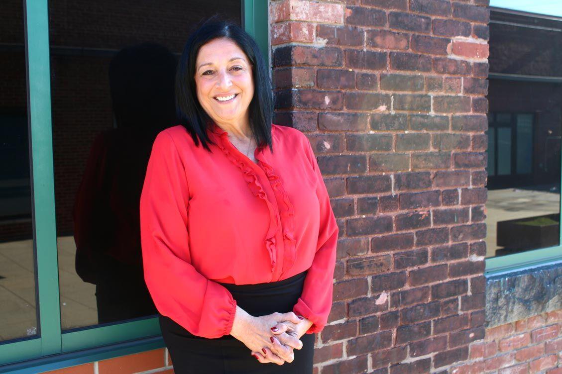 Ariola’s platform: ‘common sense’ | | qchron.com