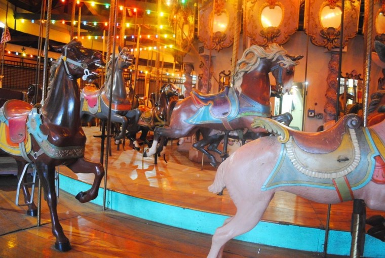 Spinning in circles: Trying to find carousel operator | | qchron.com