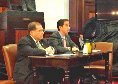 Goldfeder brings rail fight to Council | | qchron.com