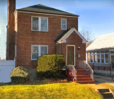 Bernie Madoff grew upin this Laurelton house | | qchron.com