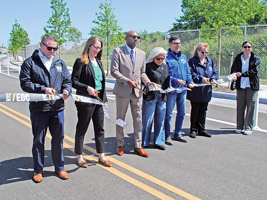 Road link is complete in College Point | | qchron.com