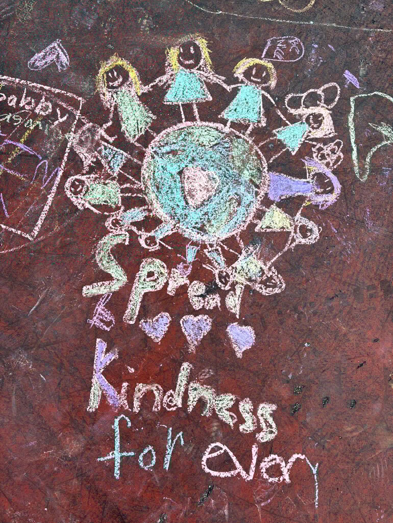 Students chalk the walk at PS/MS 146 | | qchron.com