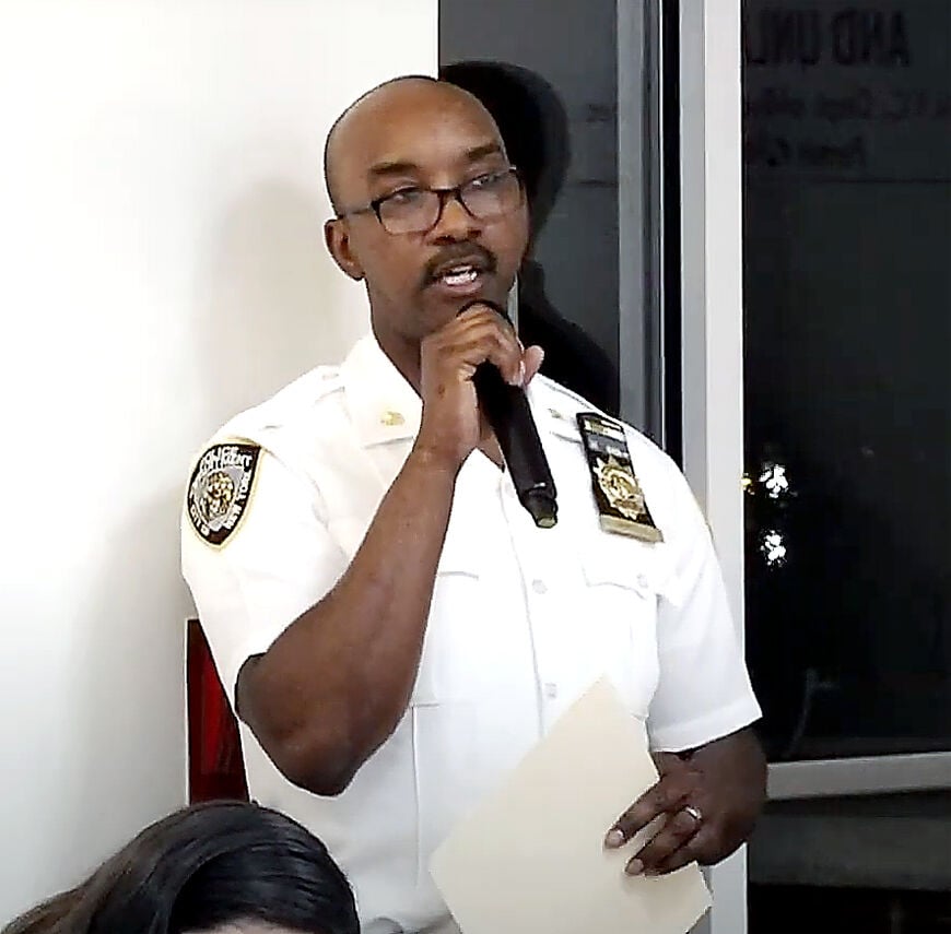 106 Pct. to get a new commanding officer | | qchron.com