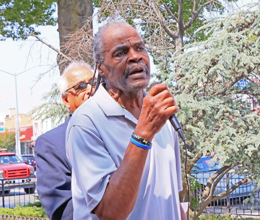 Veterans tell their stories in Queens Village | | qchron.com