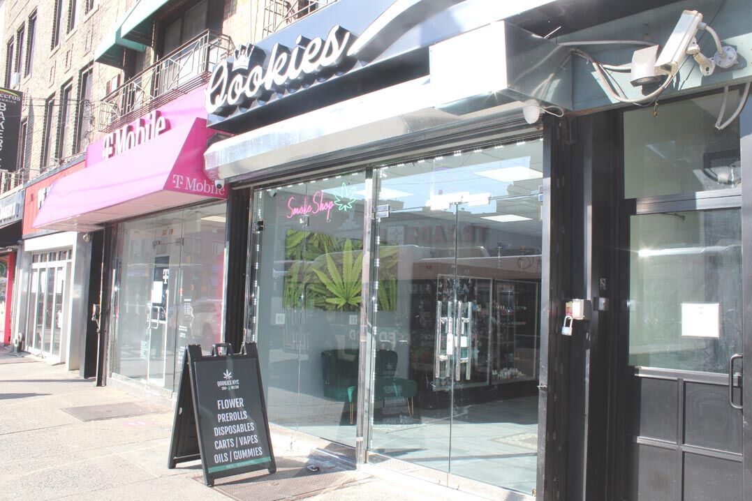 Mixed reviews on pot shops in Queens | | qchron.com