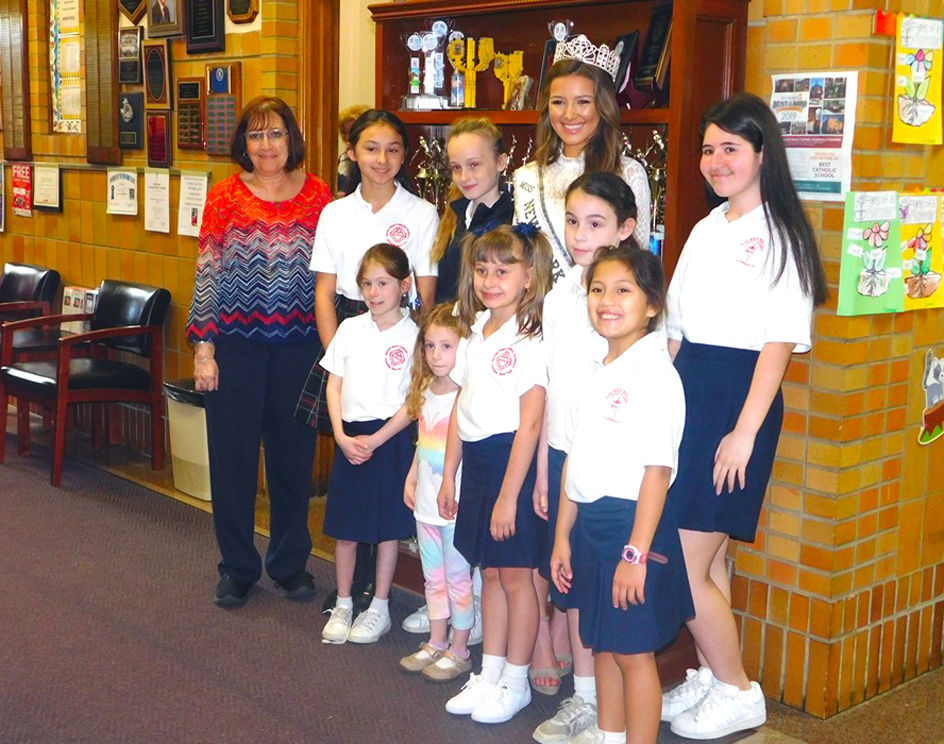 Sacred Heart Catholic Academy “Making a difference” | | qchron.com