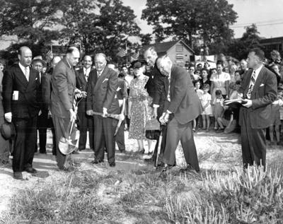 The building of PS 164, the Queens Valley School | | qchron.com