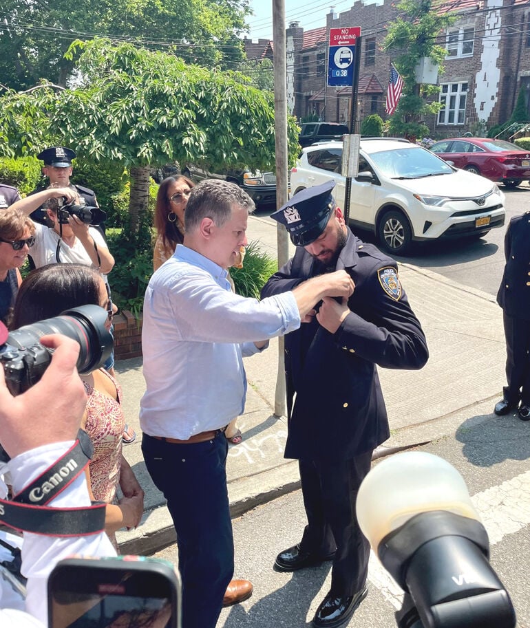 A heritage of heroism | | qchron.com