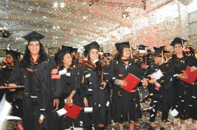 Graduation at LaGuardia CC | | qchron.com