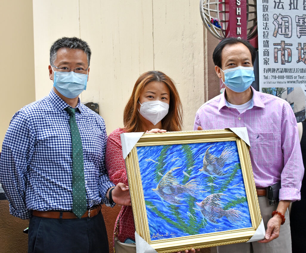 Lippman Plaza market kicks off first week | | qchron.com