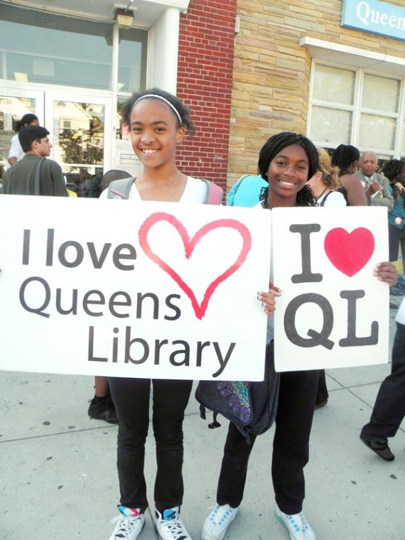 Laurelton residents fight for their library | | qchron.com