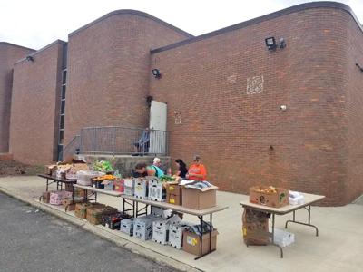 Rockwood food distribution | | qchron.com