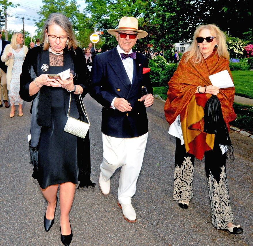 Douglaston Squadron commissions fleet | | qchron.com