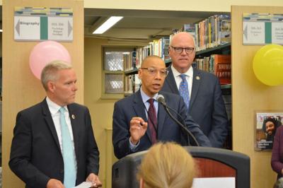 Woodside Library is getting a new look | | qchron.com