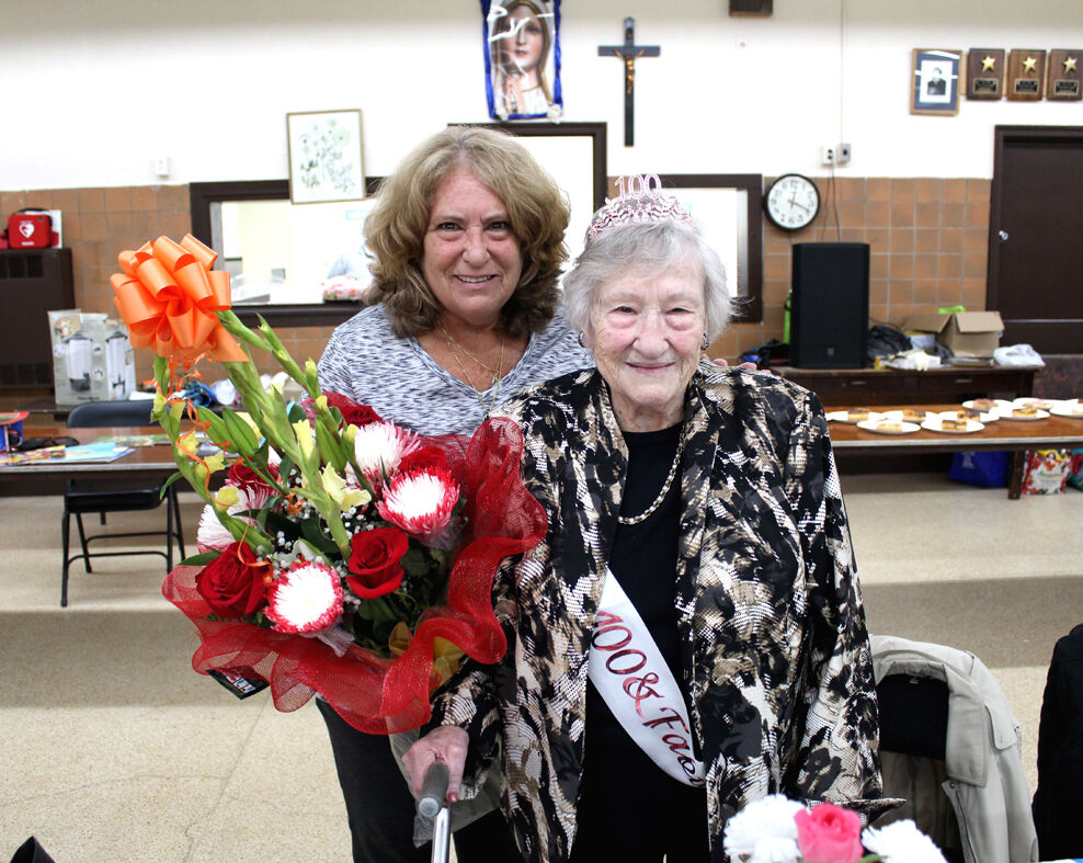 Ozone Park native celebrates 100th | | qchron.com