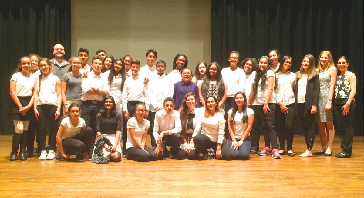 Drama Club at MS 217 in Briarwood presents 'ANNIE' | | qchron.com