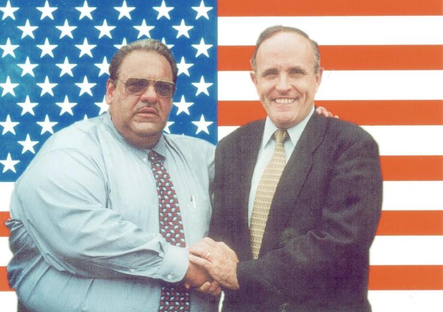 Former Councilman Al Stabile dies at 68 | | qchron.com