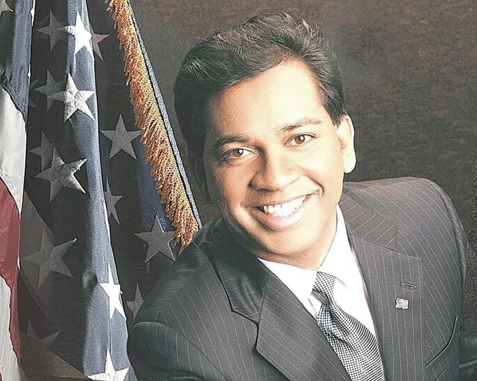 Baldeo challenges Weprin ‘monarchy’ | | qchron.com