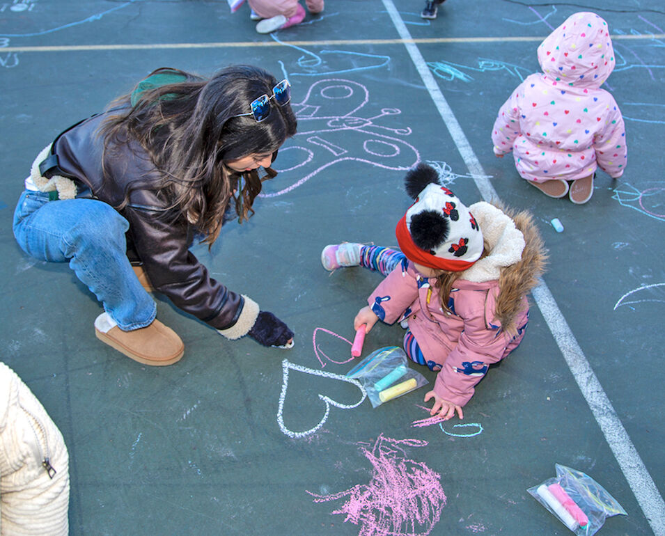 ‘Chalk the walk’ at 146 | | qchron.com