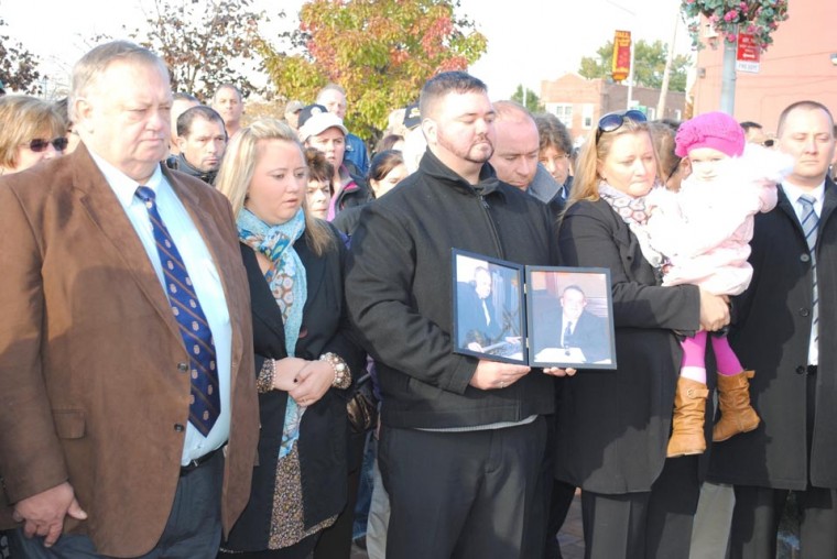Reward offered in Gibbons’ death | | qchron.com
