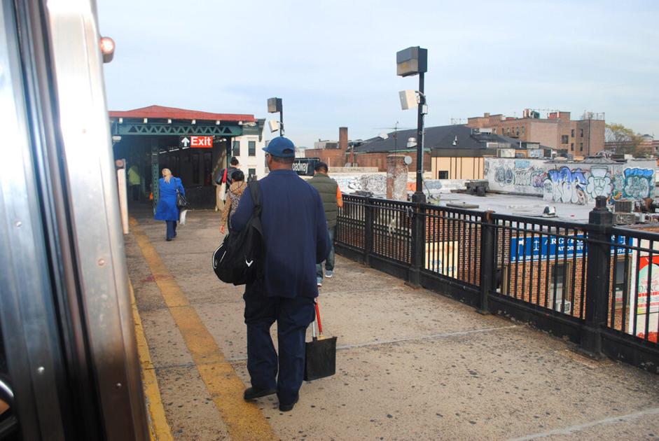 MTA plans ADA work at four subway stops | | qchron.com