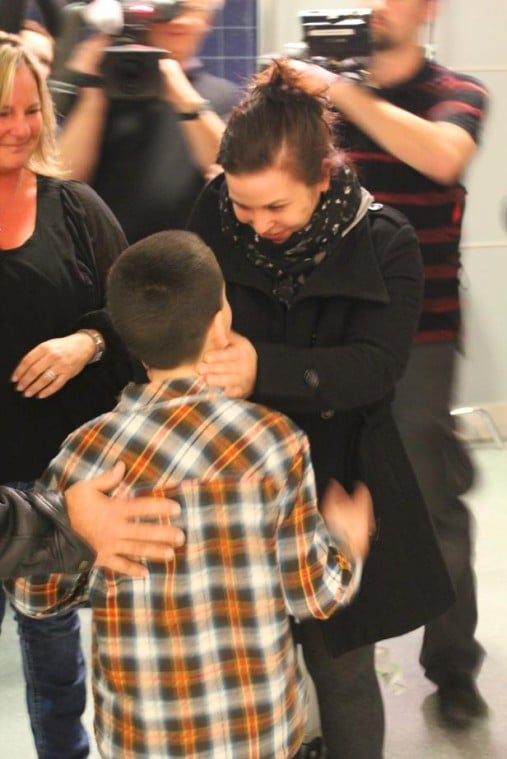 Bone marrow recipient meets German donor | | qchron.com