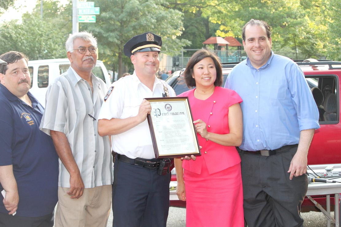 Taking back the night in South Queens — 102nd Precinct | | qchron.com