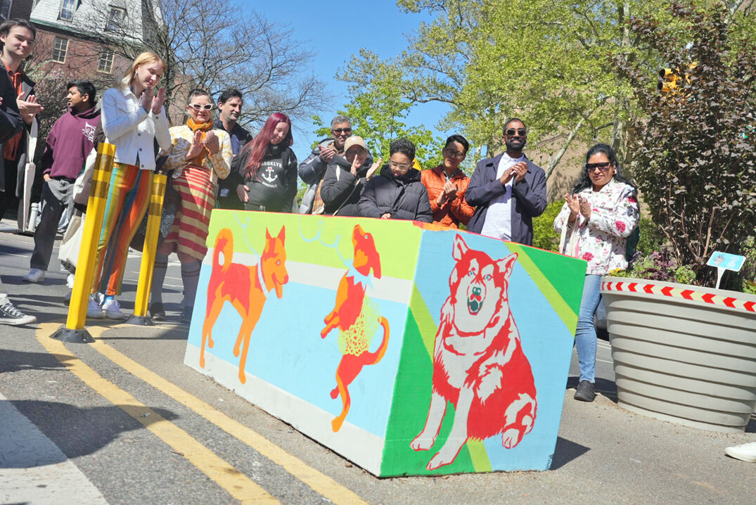 Painting Paseo, block by block | | qchron.com