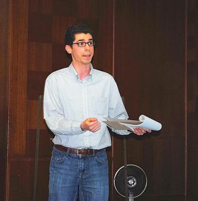Carousel tops talk at WRBA | | qchron.com