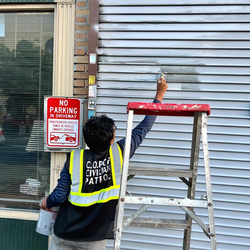 Youth take lead in cleanup | | qchron.com