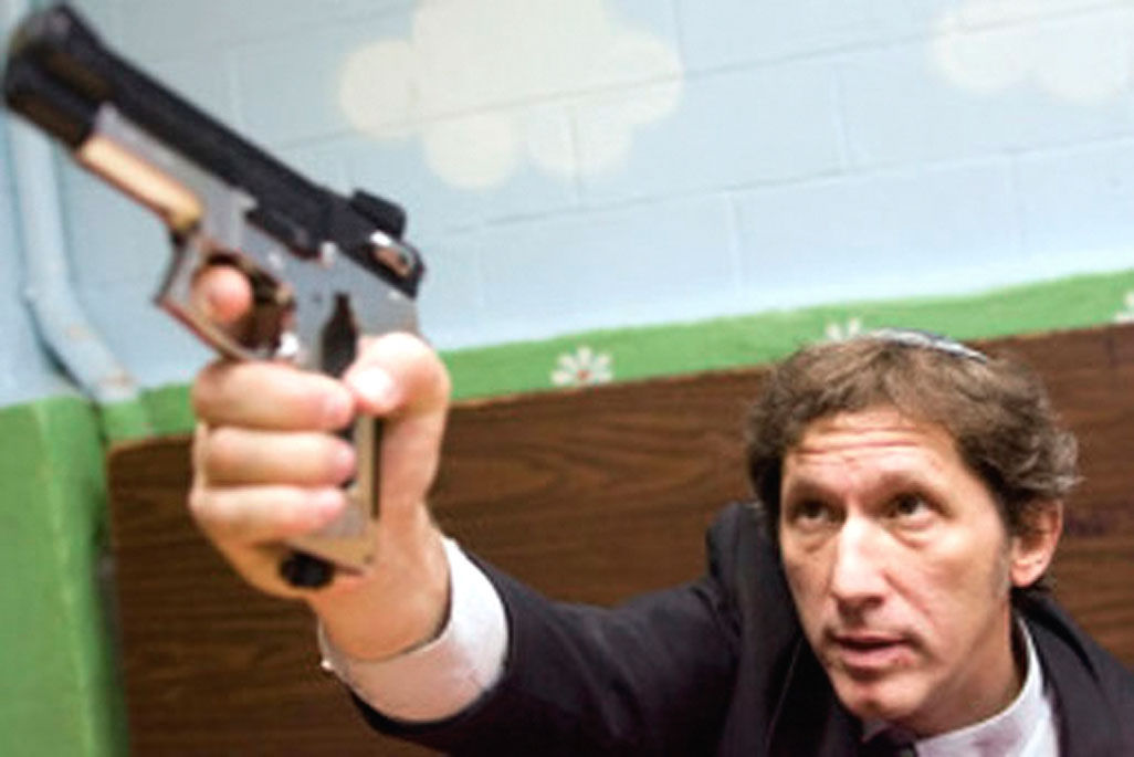 Kew Gardens rabbi seeks right to arm | | qchron.com