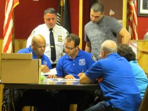 Maria Thomson out as 102nd Pct. CC pres. | | qchron.com