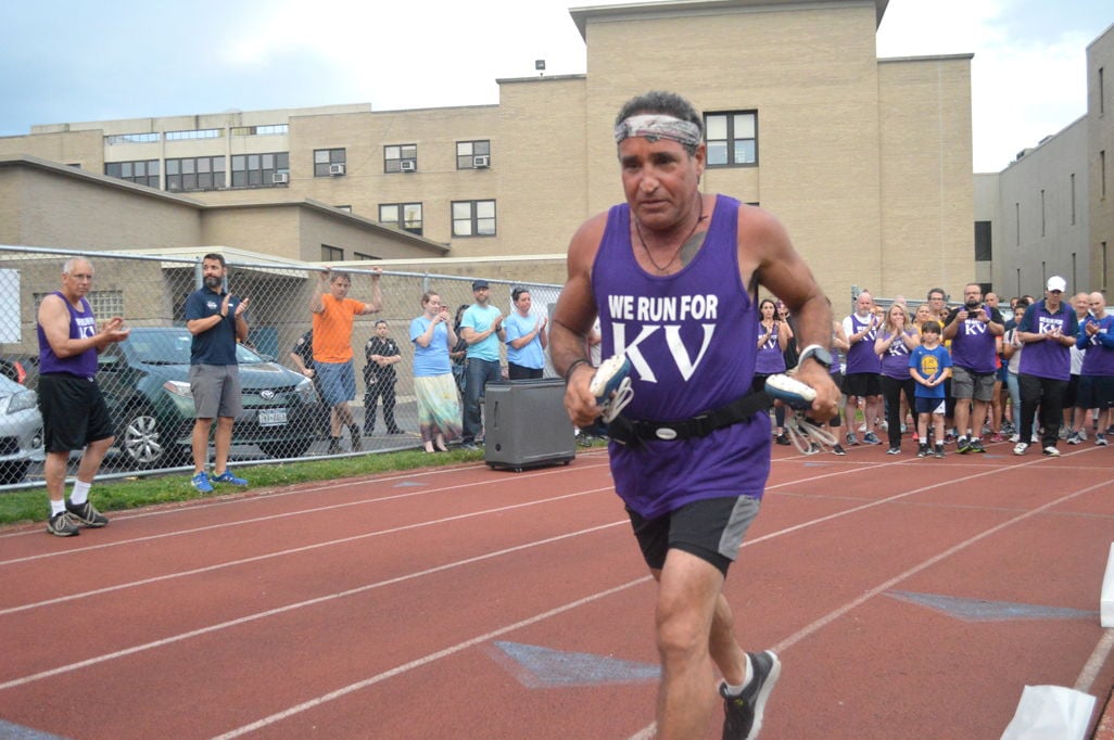 Molloy runs for a beloved graduate | | qchron.com