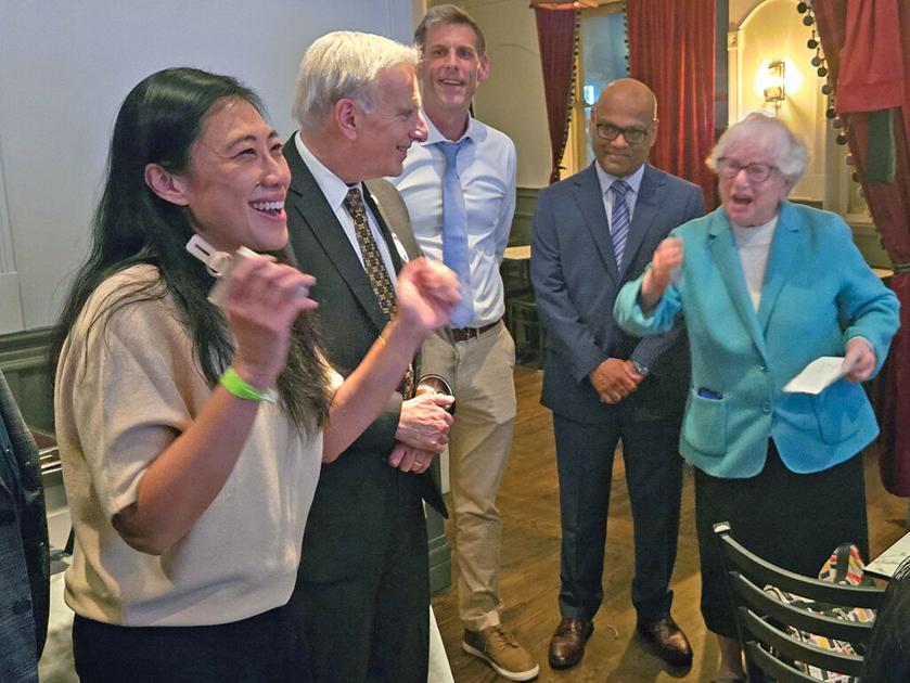 Stavisky wins in 11th Senate District | | qchron.com