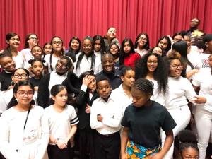 A hero’s welcome at IS 109 | | qchron.com