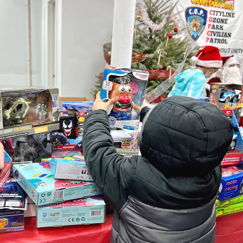 Toys galore in Ozone Park | | qchron.com