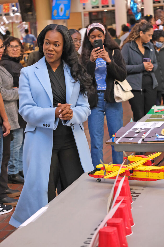 JFKR Aviation & Aeronautics kids graduate | | qchron.com