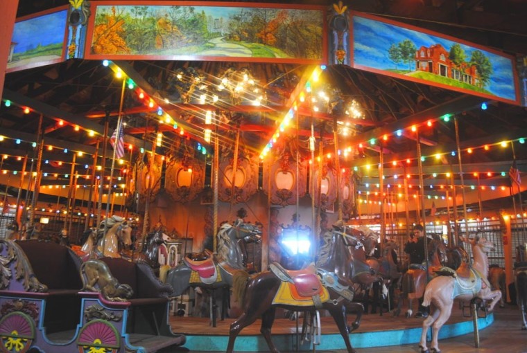 Spinning in circles: Trying to find carousel operator | | qchron.com