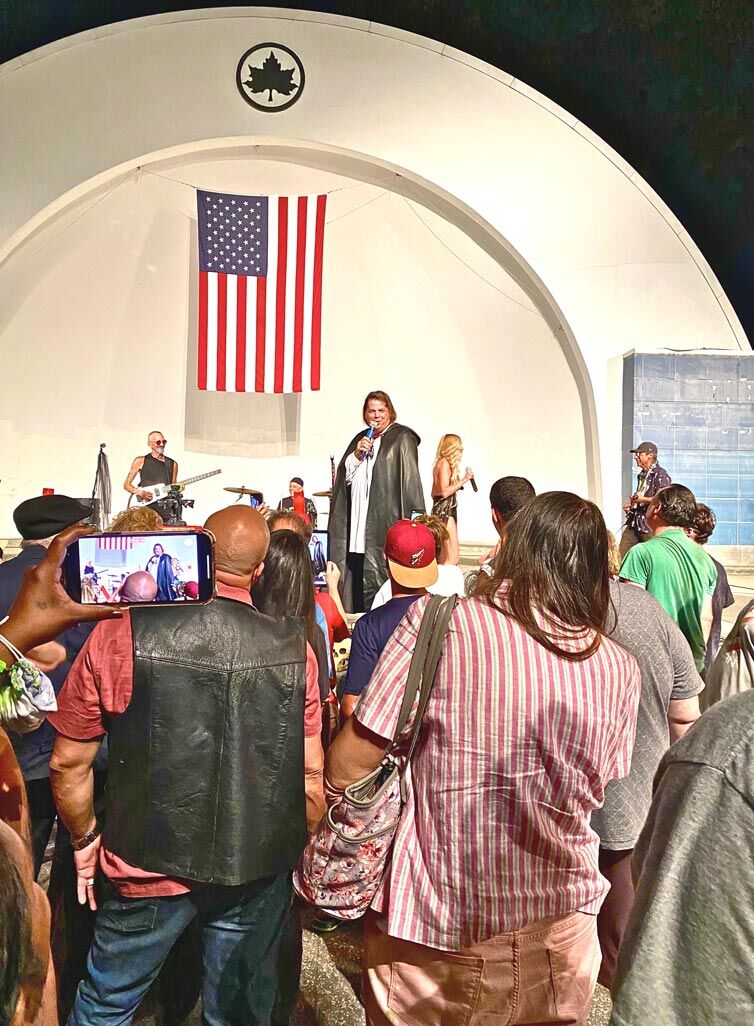 Summer in the Borough Photo Contest! | | qchron.com