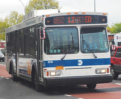 Q52 bus to go one more mile east | | qchron.com