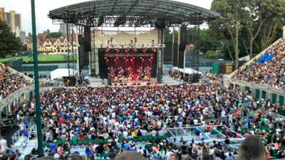 Forest Hills concert series continues | | qchron.com