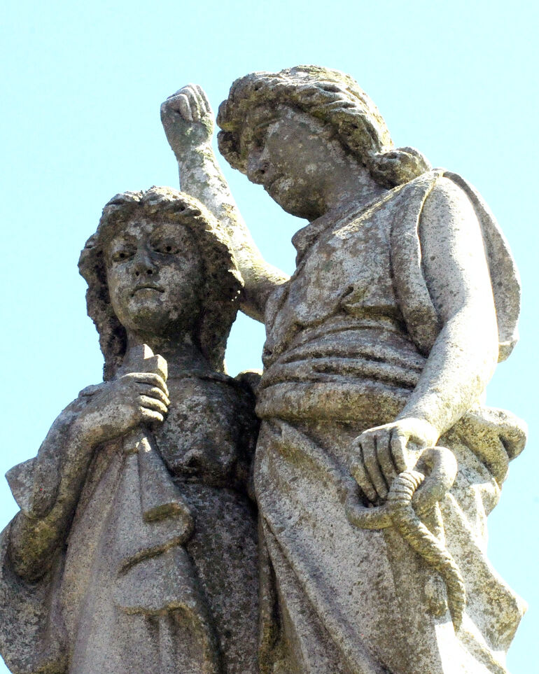 General Slocum’s victims remembered | | qchron.com