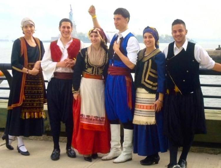 Greek center keeps cultural traditions alive | | qchron.com