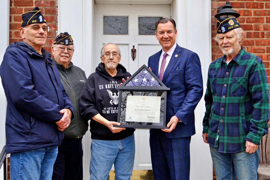 Uncle Sam says thanks | | qchron.com