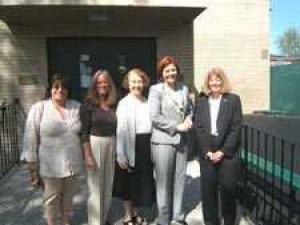 Lowell School Grant Will Help In Relocation | | qchron.com