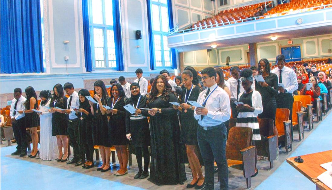 Benjamin Franklin HS at the Campus Magent Complex | | qchron.com